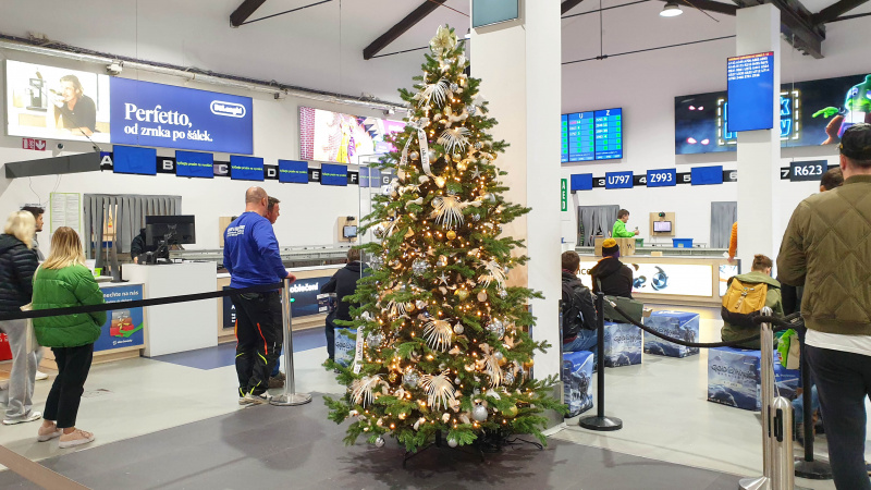 Alza showroom | LAALU